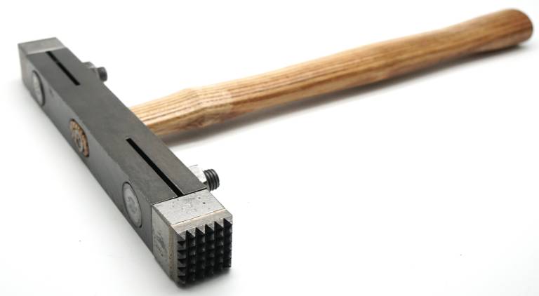 StoneToolShop.co.uk – Chisels, hammers and granite working supplies